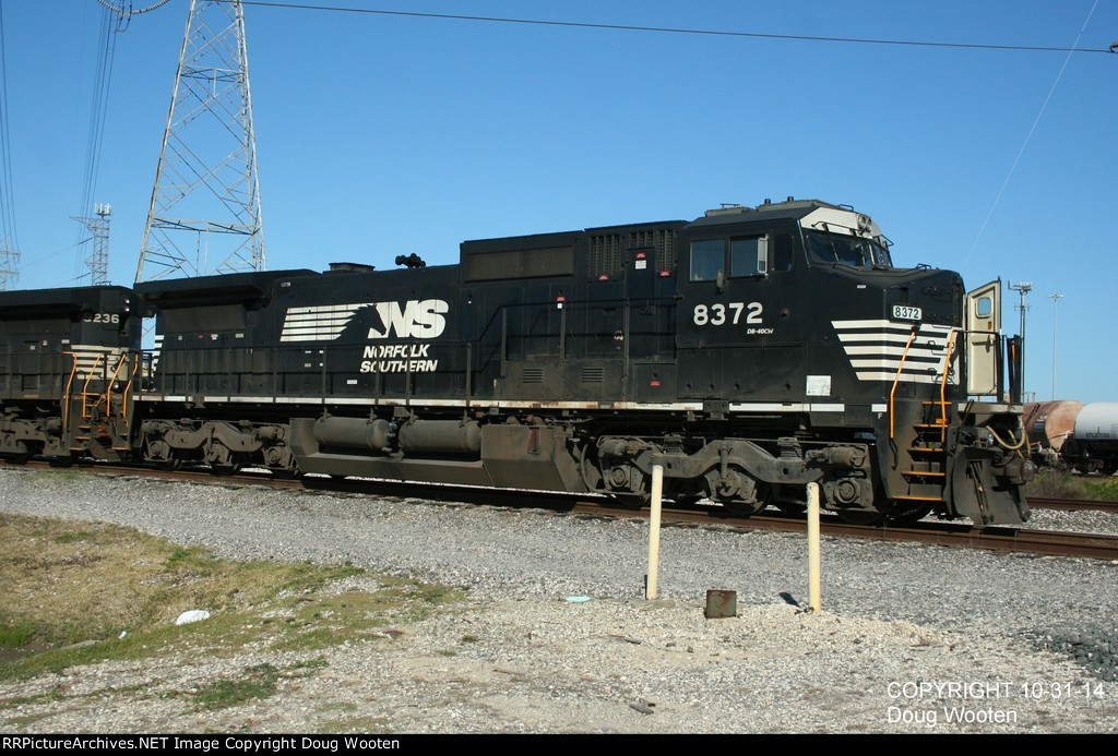 NS 8372